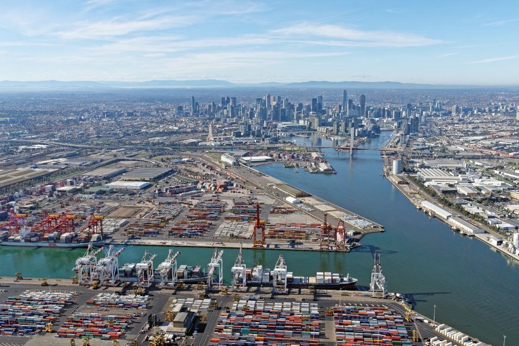 Australian government backs Melbourne expansion plan - Port Technology ...