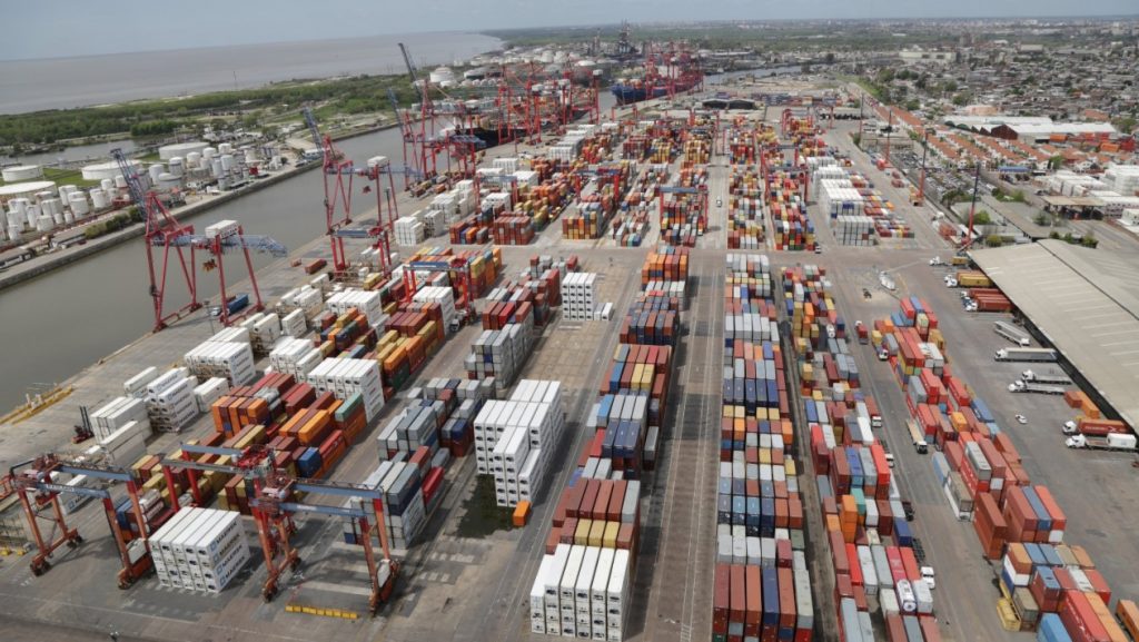 Kalmar wins Argentina follow-up RTG deal - Port Technology International