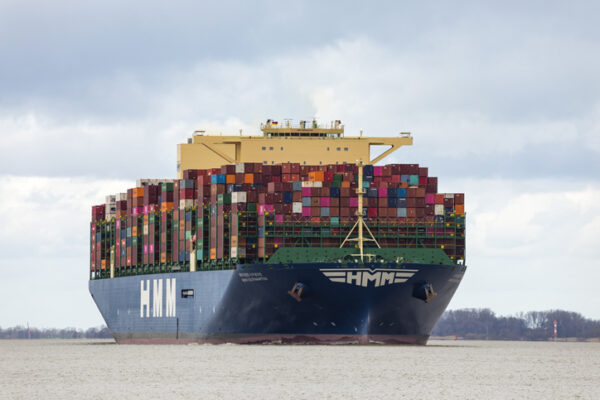 HMM reports increased cargo and revenue in earnings update - Port ...