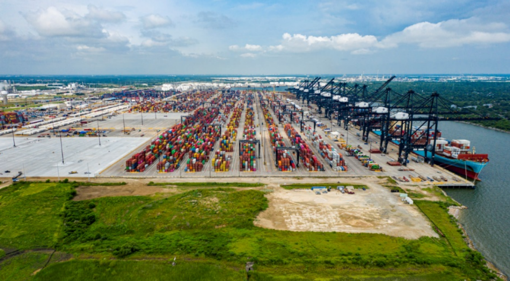 Port Houston sets record month for containers - Port Technology ...