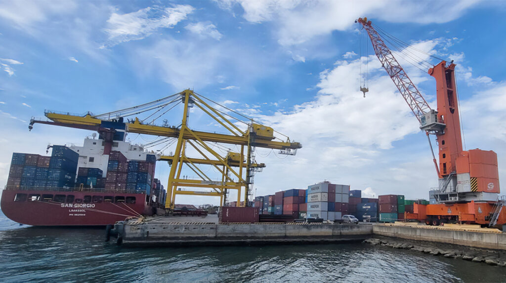 Mindanao Container Terminal acquires mobile harbour crane - Port ...