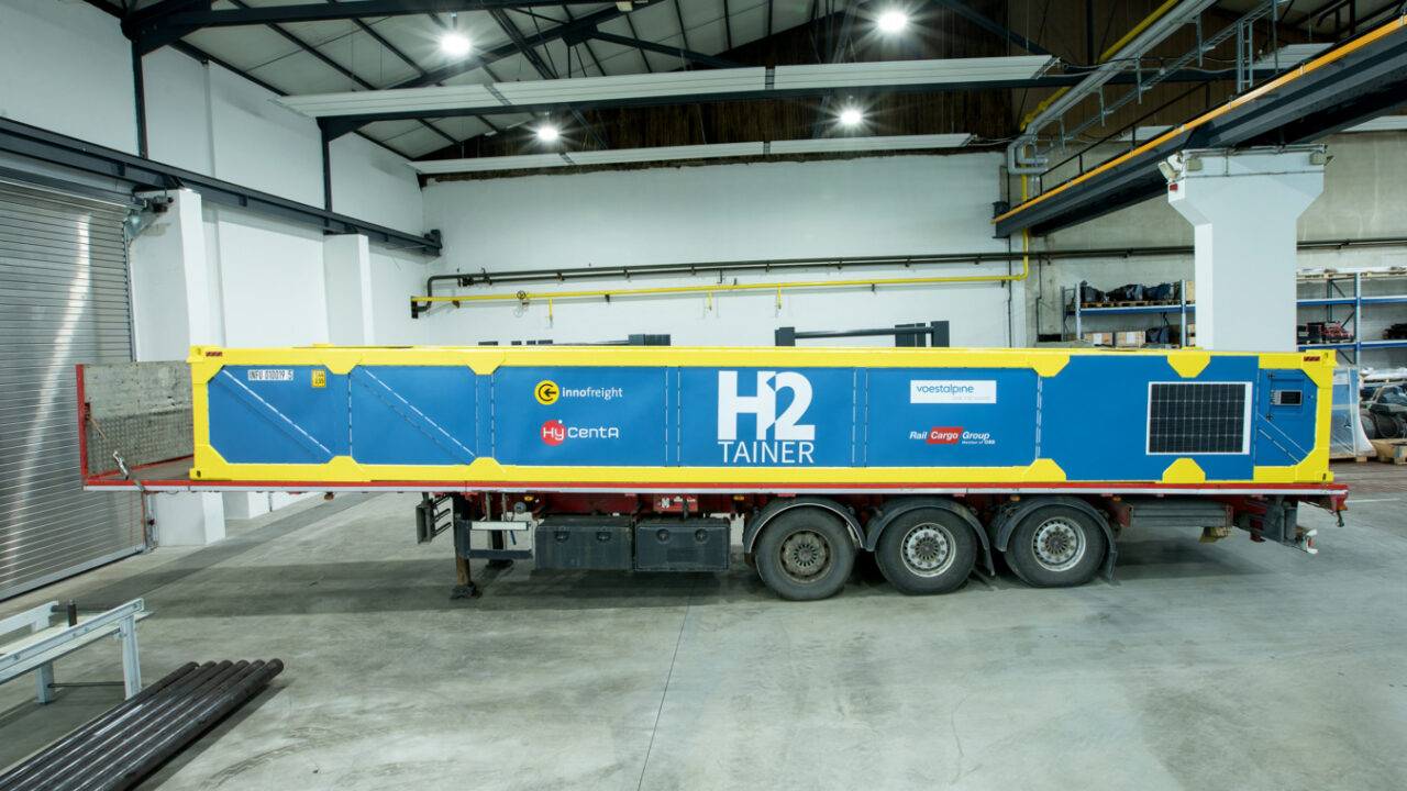 Voestalpine, Innofreight unveil hydrogen transport container - Port ...