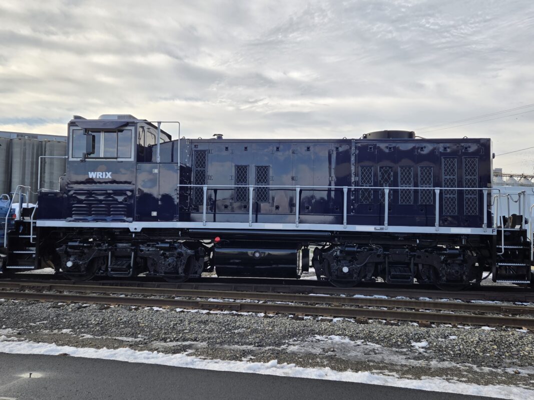 Albany Port Railroad unveils Tier 4 locomotive - Port Technology ...