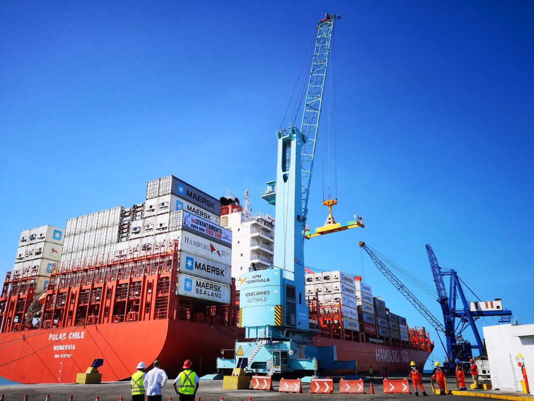 APM Terminals Yucatán orders cranes to support decarbonisation - Port ...