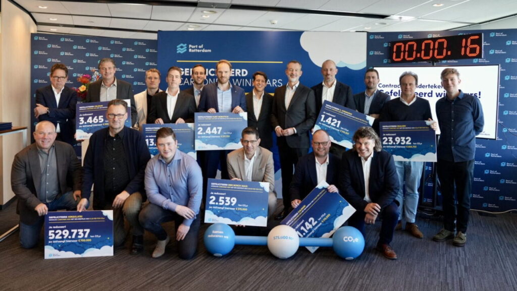 Port of Rotterdam backs Carbonbid to cut emissions - Port Technology ...