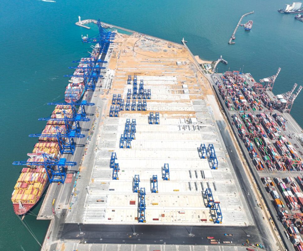 Colombo East Container Terminal commissions third berth - Port ...