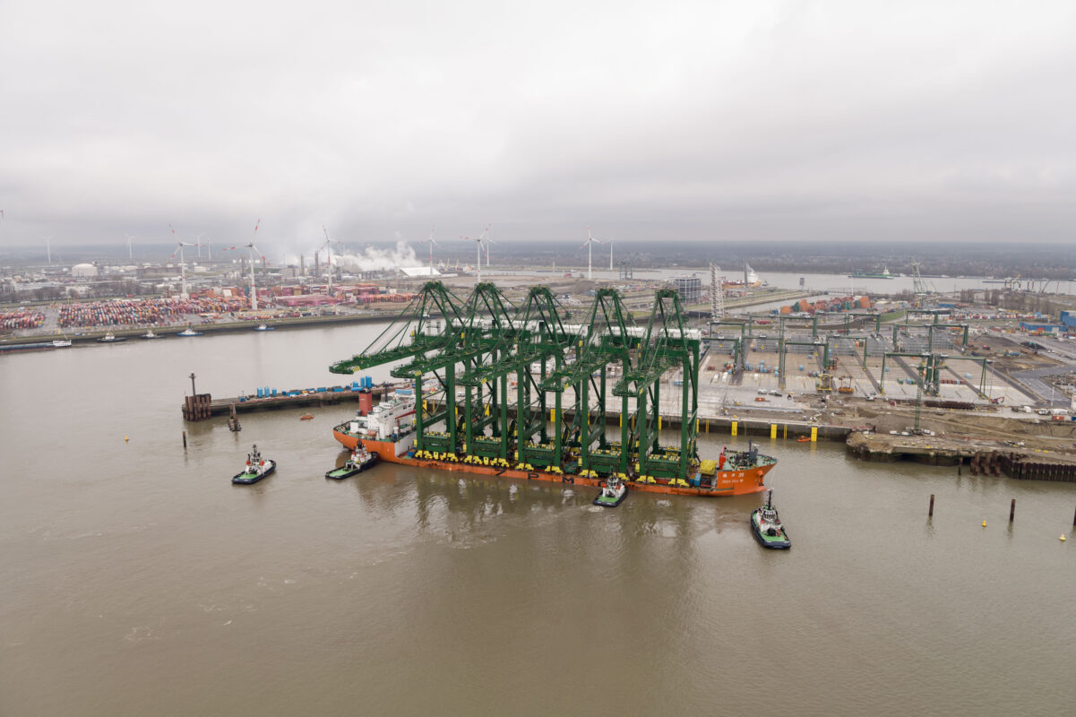 PSA Antwerp debuts mega cranes at Europa Terminal - Port Technology ...