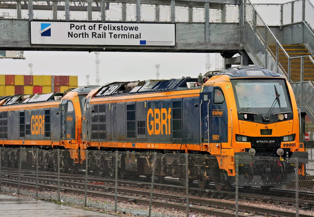 Port of Felixstowe debuts Class 99 hybrid locomotives - Port Technology ...