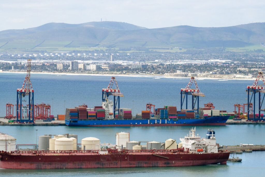 TNPA awards $5.5m Cape Town bulk terminal concession - Port Technology ...