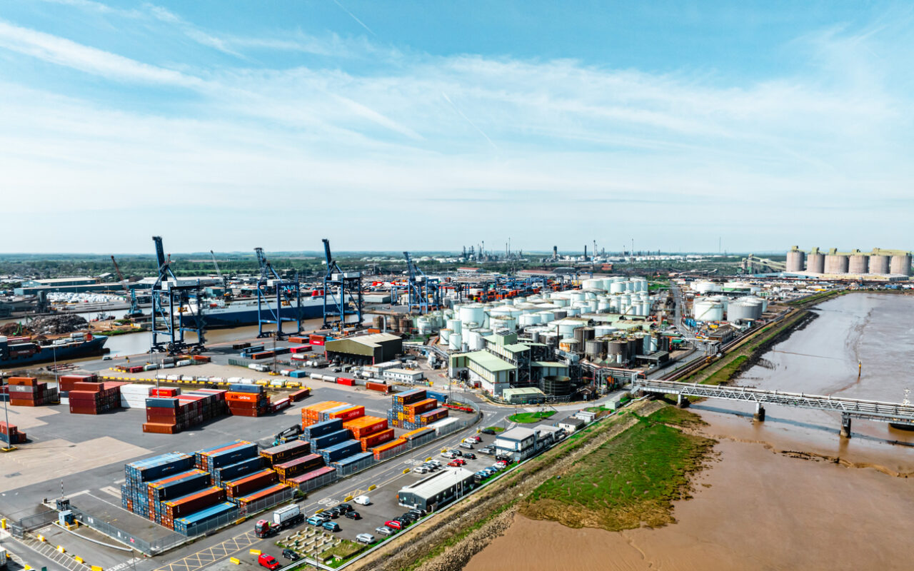 Investors circle ABP in potential £10bn sale - Port Technology ...
