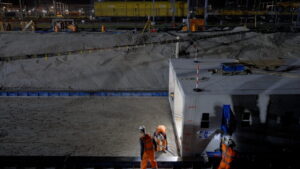 Port of Rotterdam pushes conduit under Maasvlakte rail tracks - Port ...