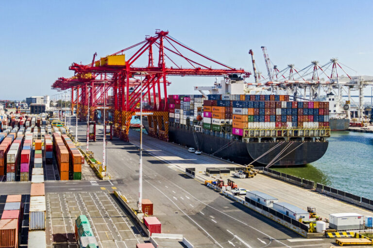 VICT commissions four Kalmar hybrid ACCs in Melbourne - Port Technology ...